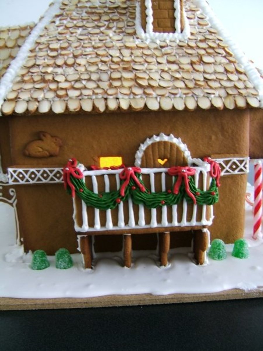 Gingerbread Cottage - CakeCentral.com