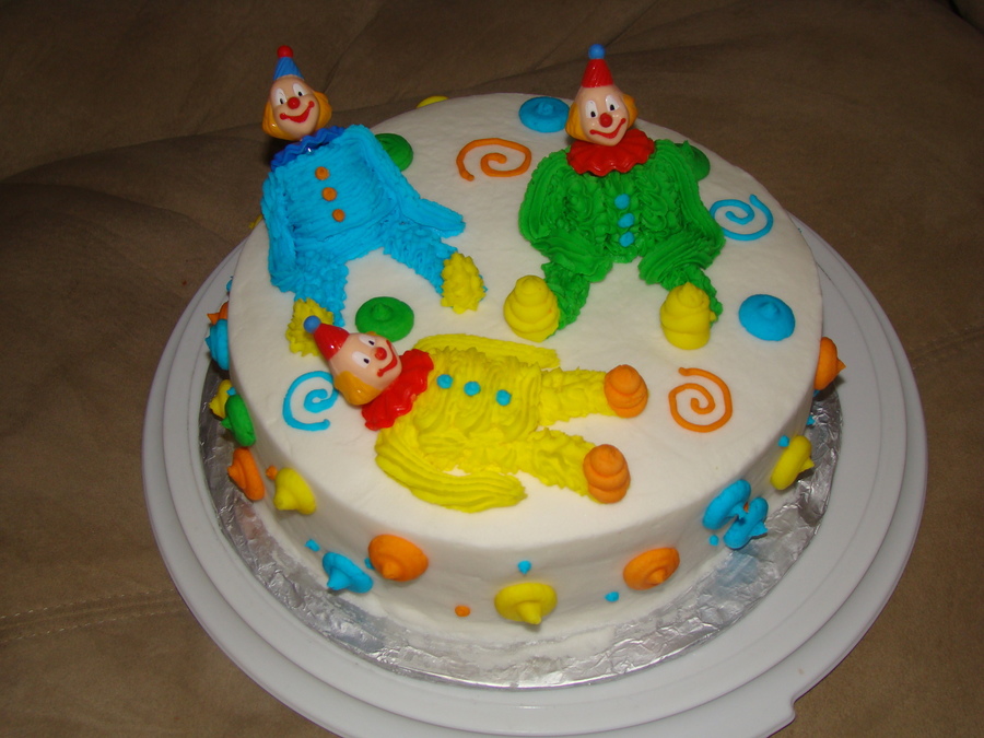 Clowns - CakeCentral.com