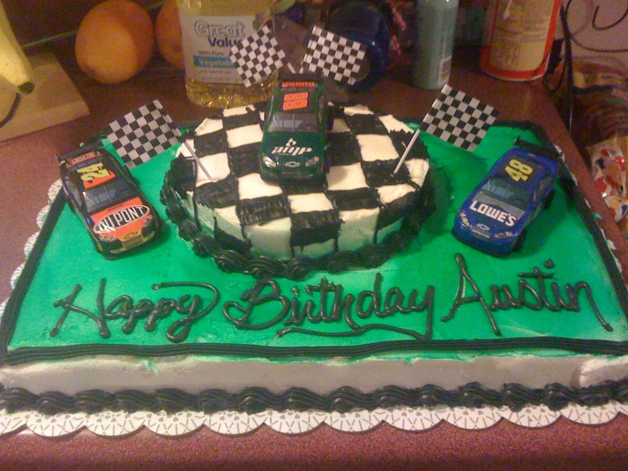 Nascar Cake - CakeCentral.com
