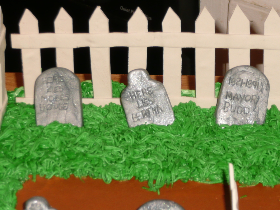 Graveyard Birthday Cake - CakeCentral.com