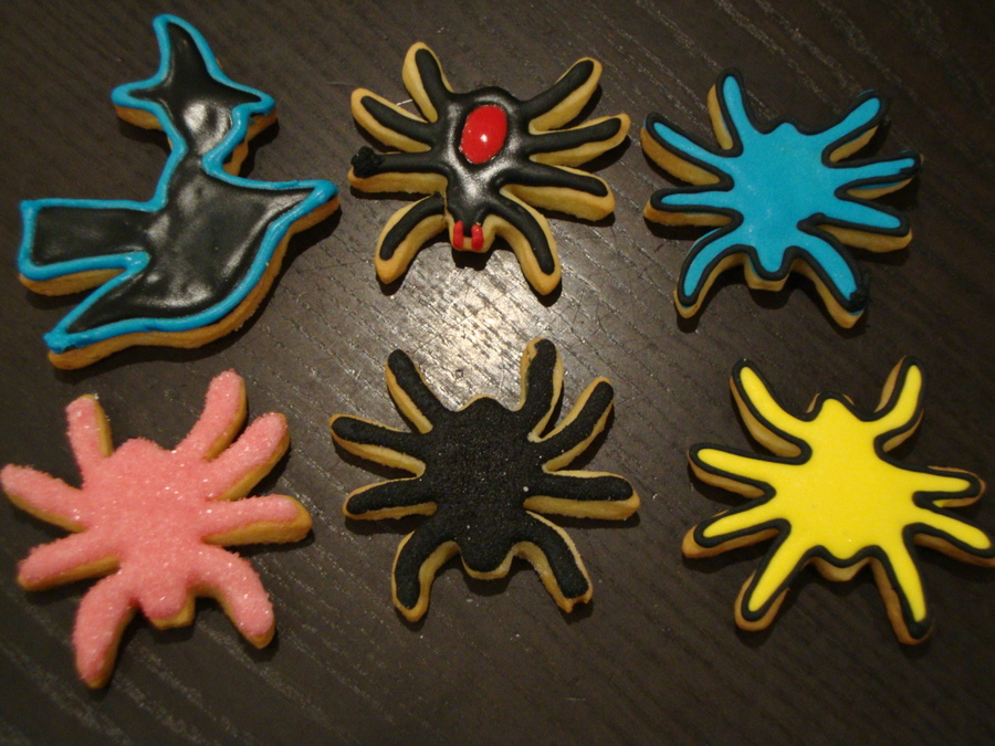 Spiders - CakeCentral.com