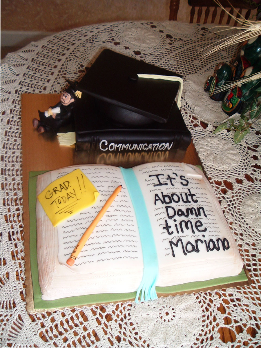 Vcu Graduation Cake - CakeCentral.com