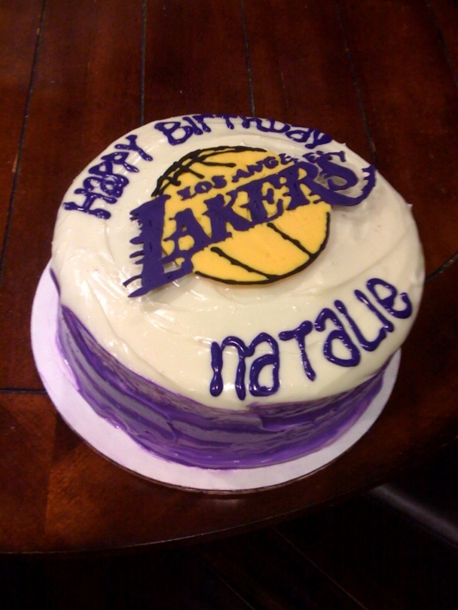Lakers Birthday Cake - CakeCentral.com
