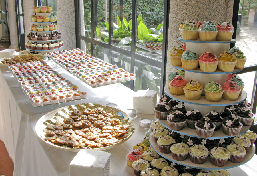 Wedding Dessert Table - CakeCentral.com
