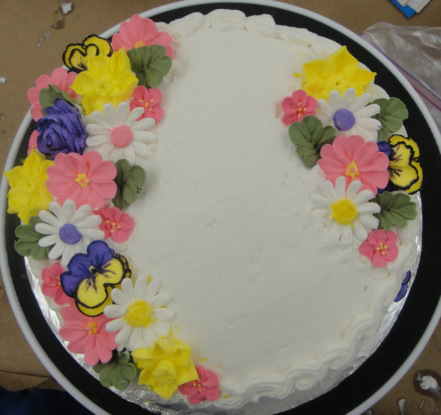 Wilton Cake Class - CakeCentral.com