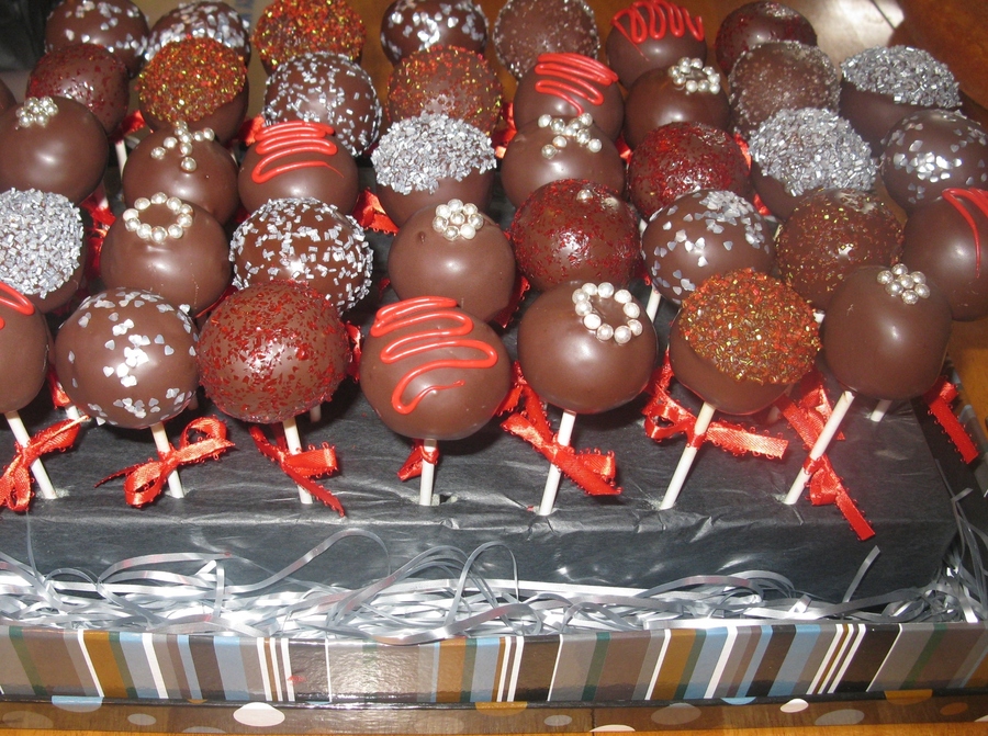 Elegant Wedding Cake Pops - CakeCentral.com