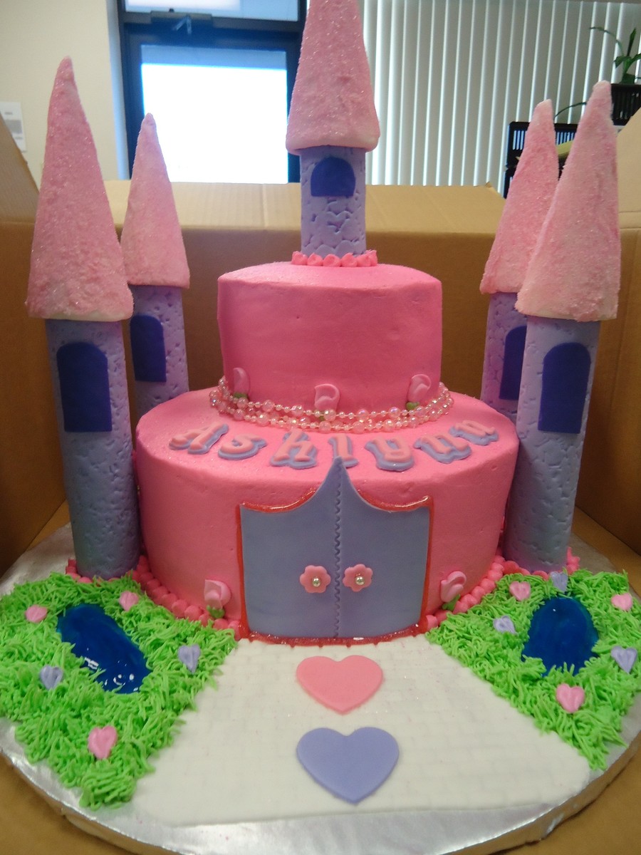 First Castle Cake - CakeCentral.com