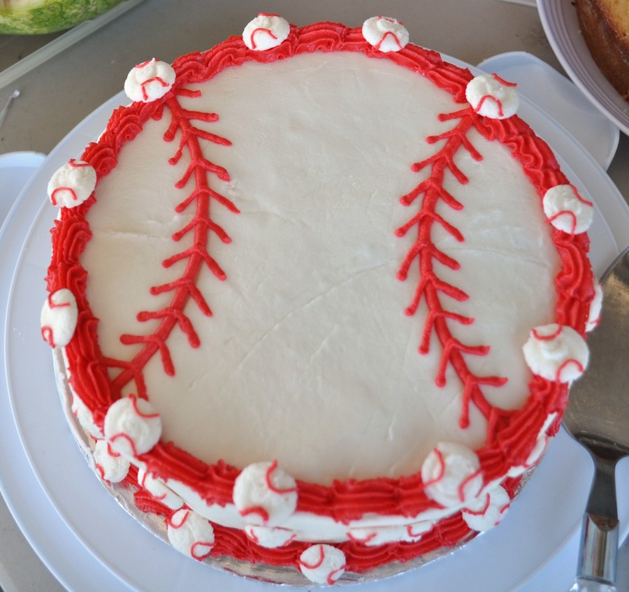 Baseball! - CakeCentral.com