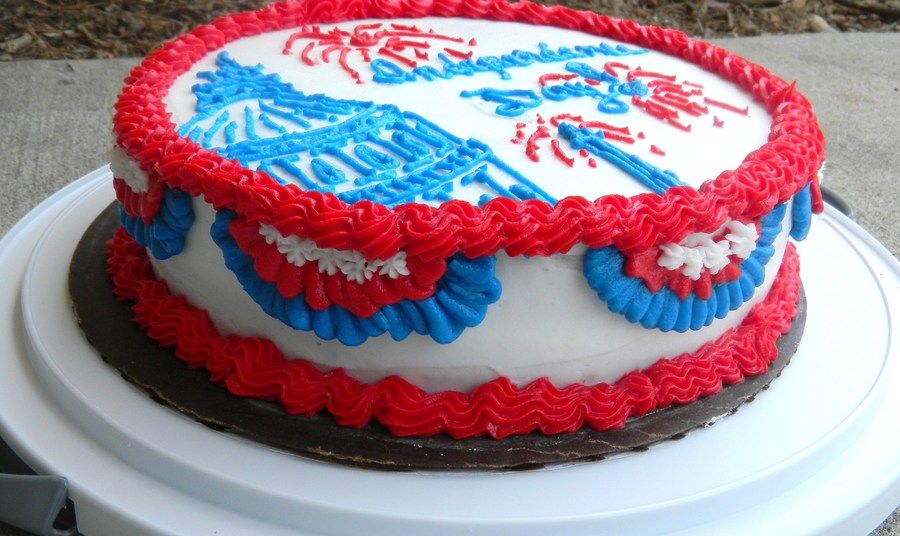 Independence Day Cake - CakeCentral.com