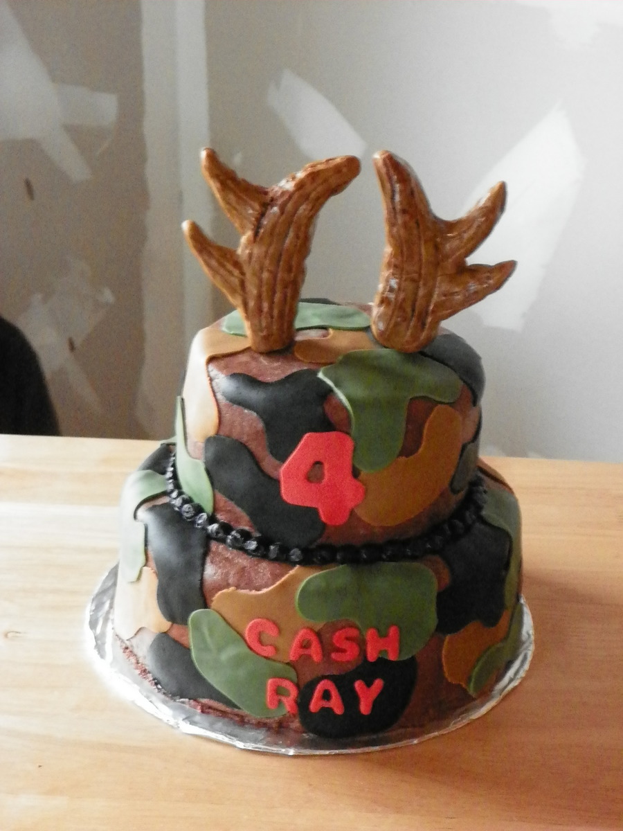 Camo Hunting Cake - CakeCentral.com