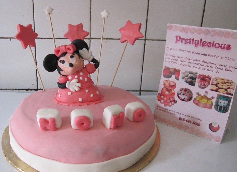 Minnie Mouse - CakeCentral.com