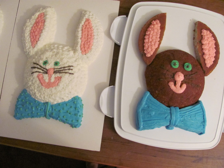 Easter Bunny Cakes - CakeCentral.com