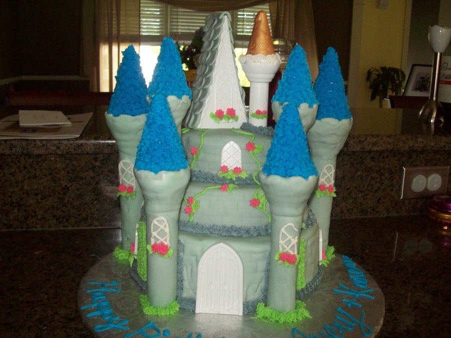 Cinderella Castle Cake - CakeCentral.com