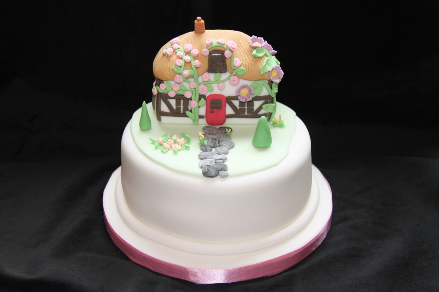 Country Cottage Cake - CakeCentral.com