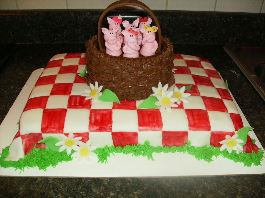 Pig Roast Cake - CakeCentral.com