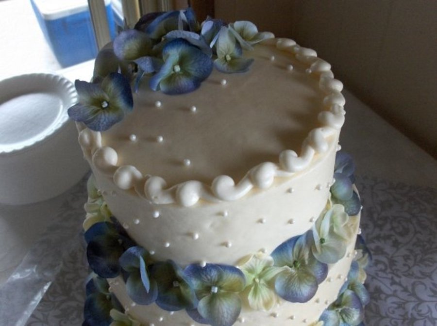 Hydrangea Wedding Cake - CakeCentral.com