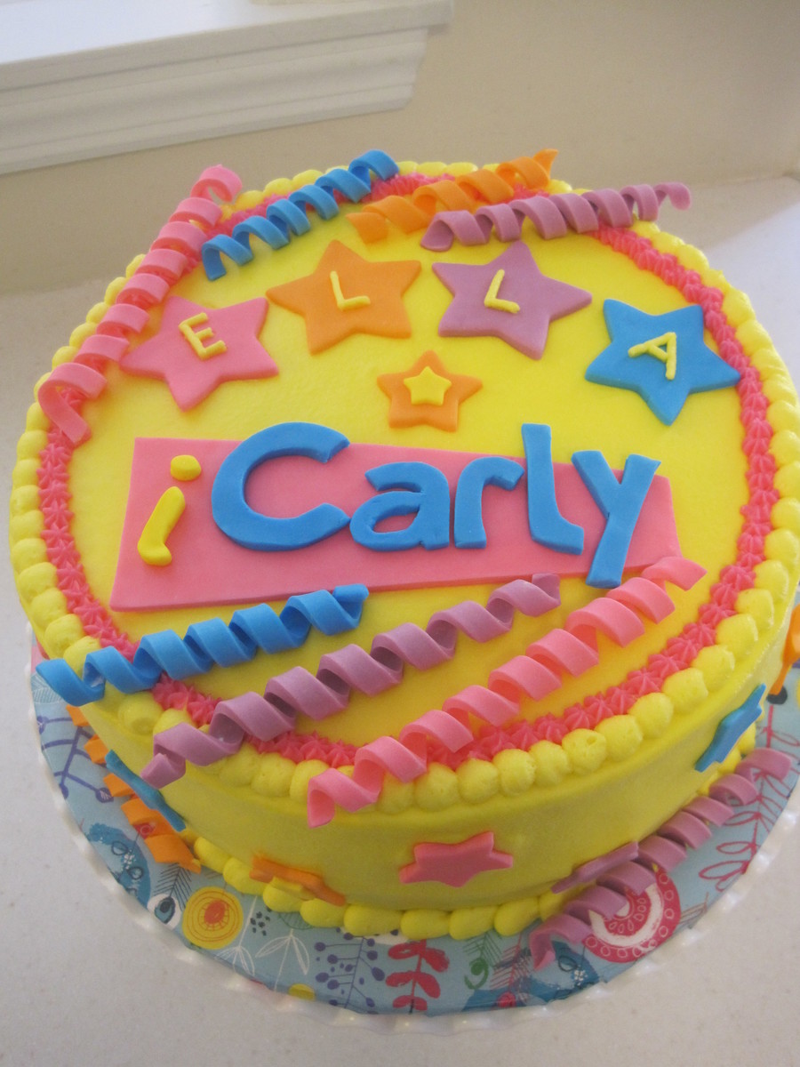 Icarly Cake - CakeCentral.com