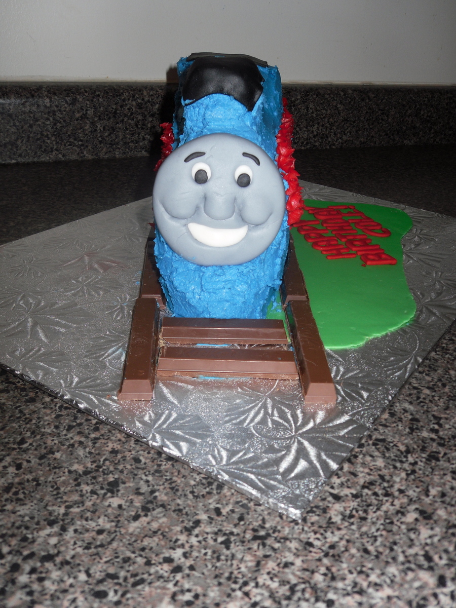 Thomas The Train! - CakeCentral.com