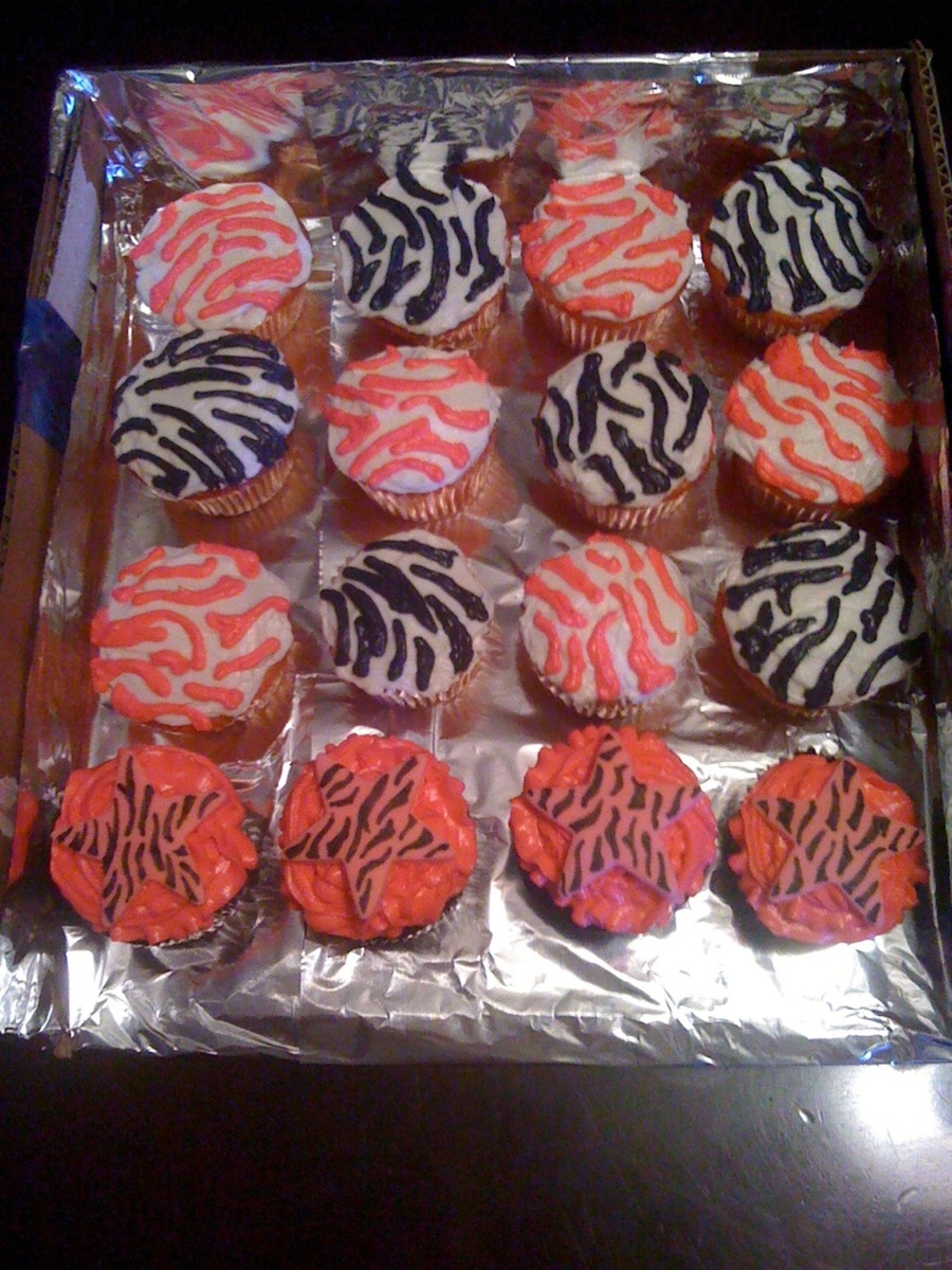 Zebra Stripe Cake - CakeCentral.com