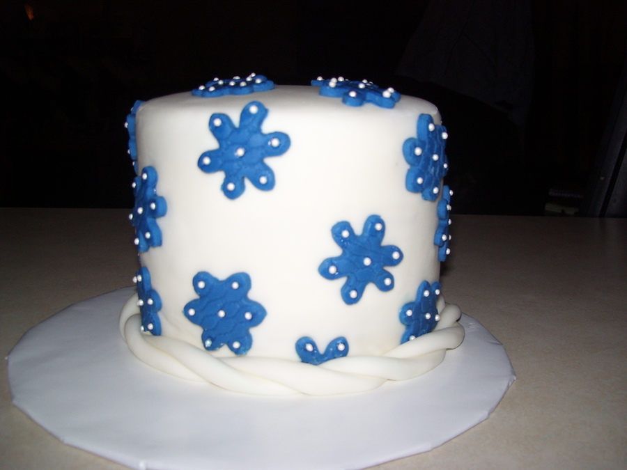 Snowflake Anniversary Cake - CakeCentral.com