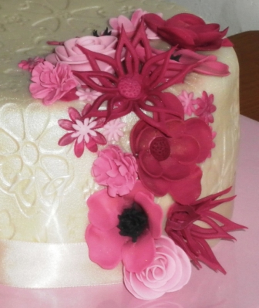 Flowers - CakeCentral.com