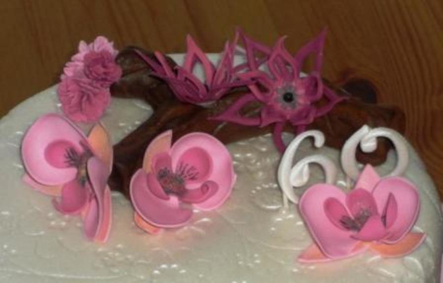 Flowers - CakeCentral.com