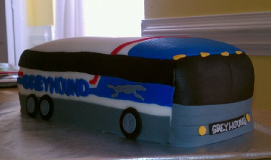 Greyhound Bus Cake - CakeCentral.com