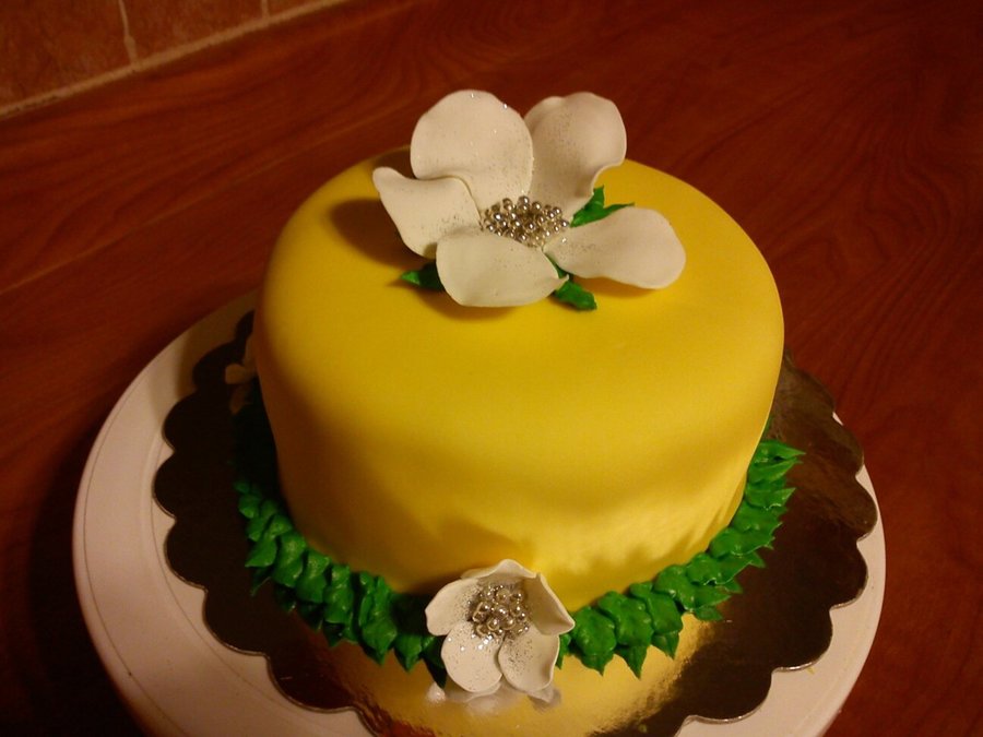 Yellow Birthday Cake - CakeCentral.com