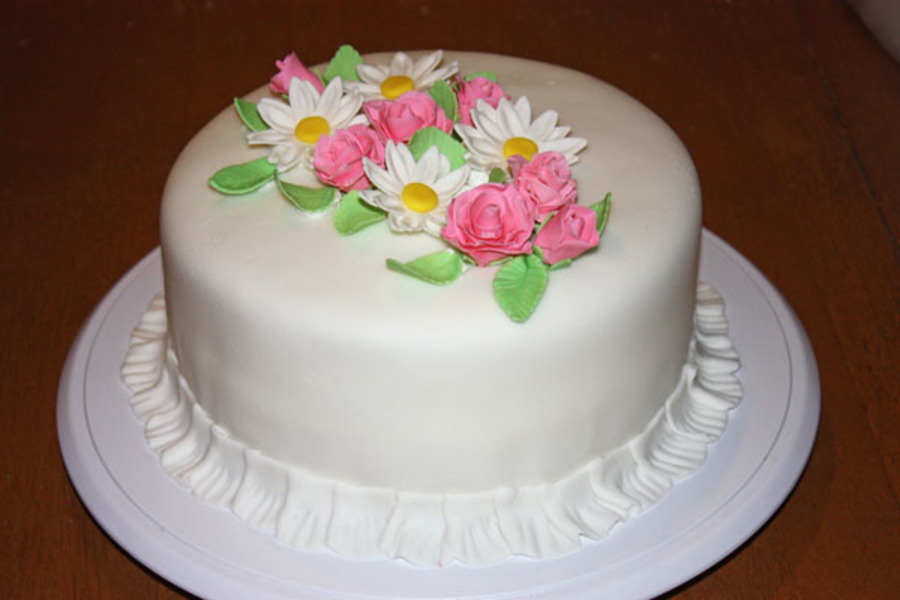 Final Cake For Gum Paste And Fondant Class - CakeCentral.com