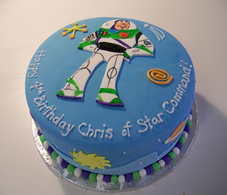 Buzz Lightyear Cake - CakeCentral.com