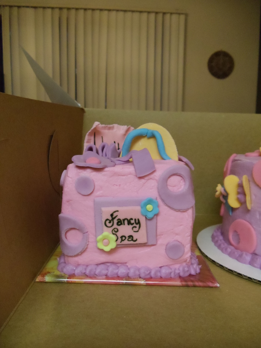 Fancy Nancy Spa Birthday Party - CakeCentral.com