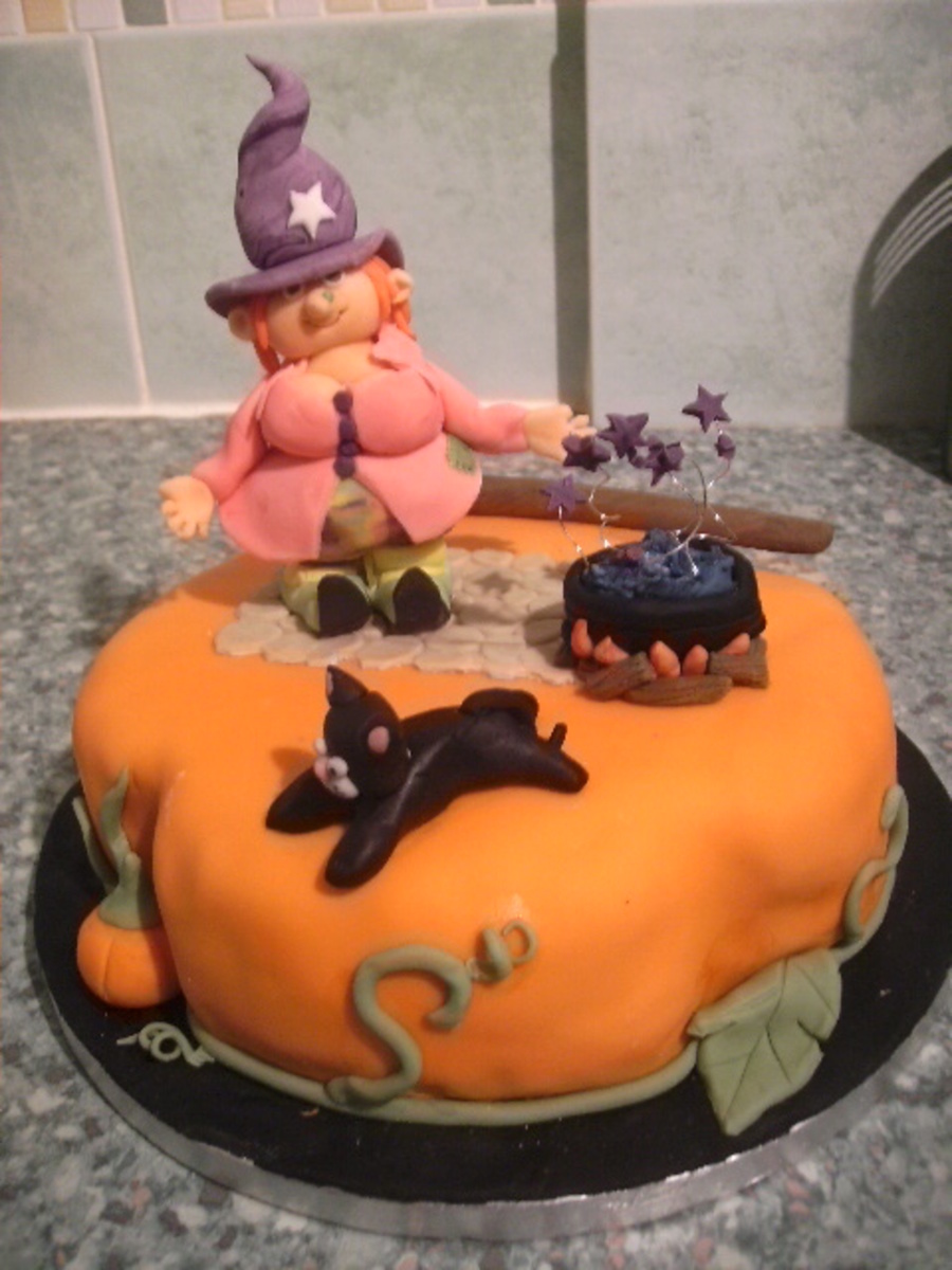 Halloween Witch Cake - CakeCentral.com