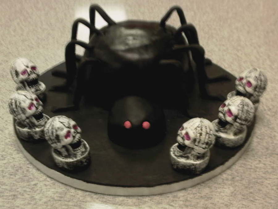 Spider Cake - CakeCentral.com