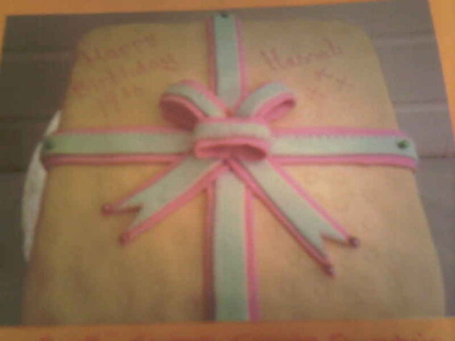 Parcel Cake - CakeCentral.com