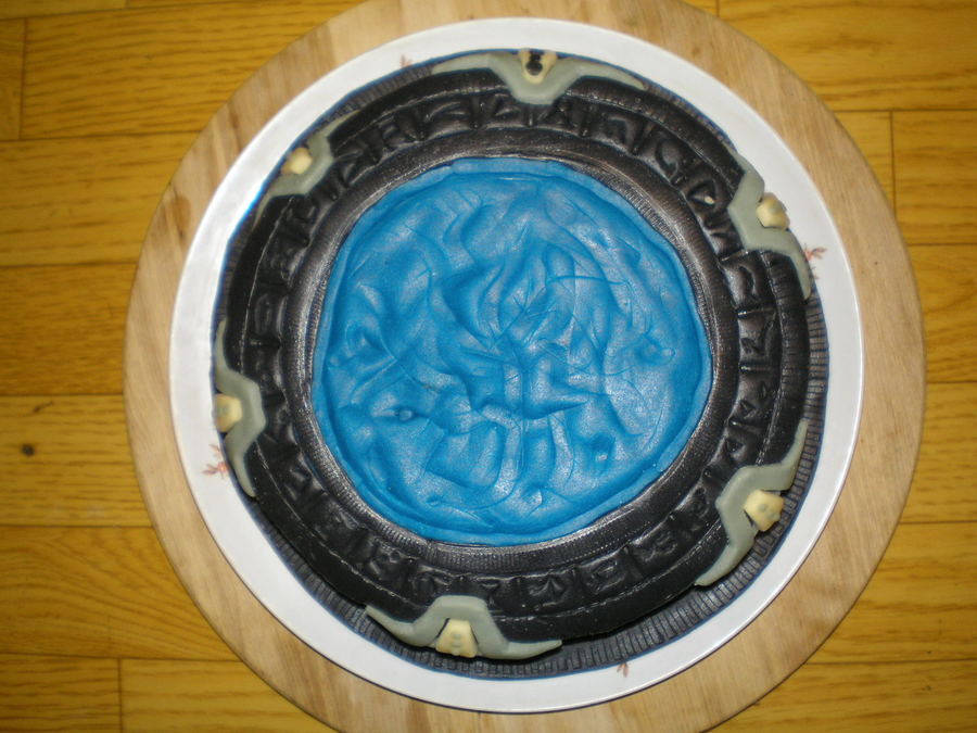 Stargate Cake - CakeCentral.com