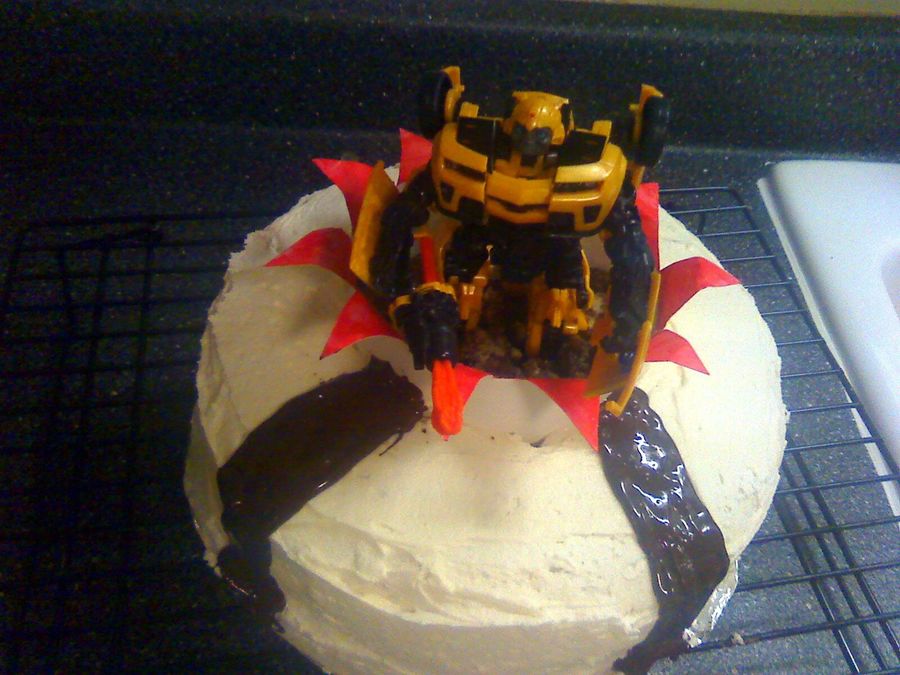 Transformer - Bumblebee - CakeCentral.com