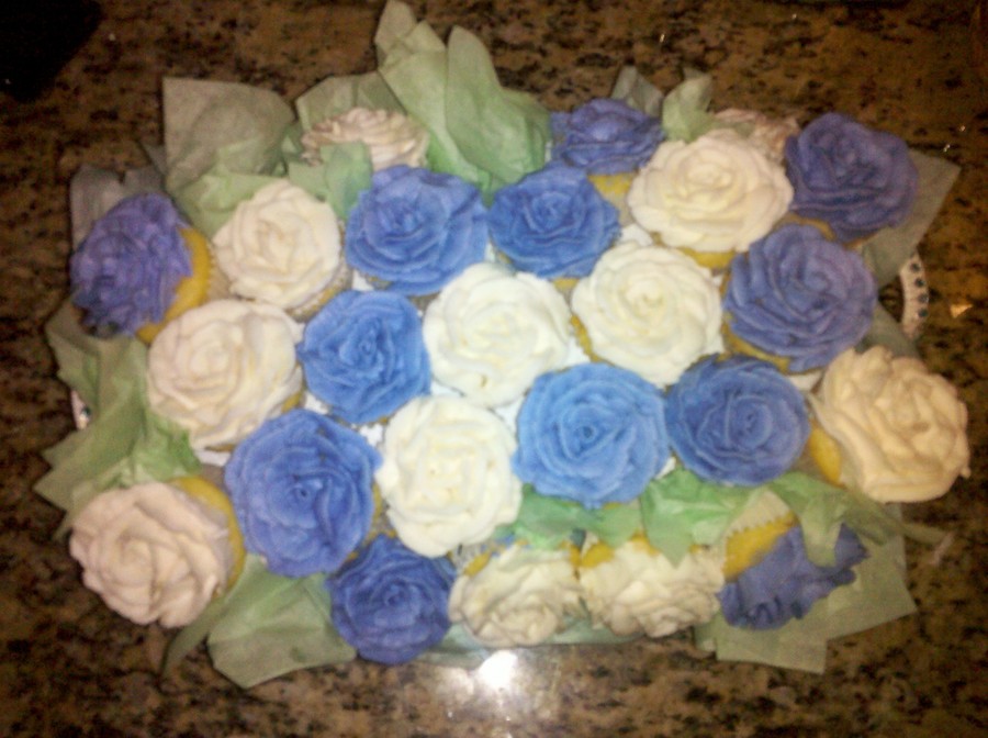 Mini Cupcake Bouquet - CakeCentral.com