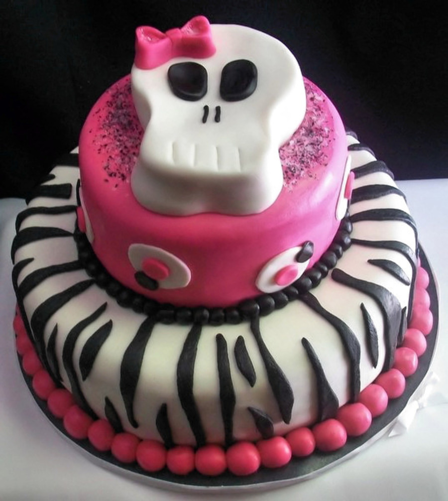Pink Skull Cake - CakeCentral.com