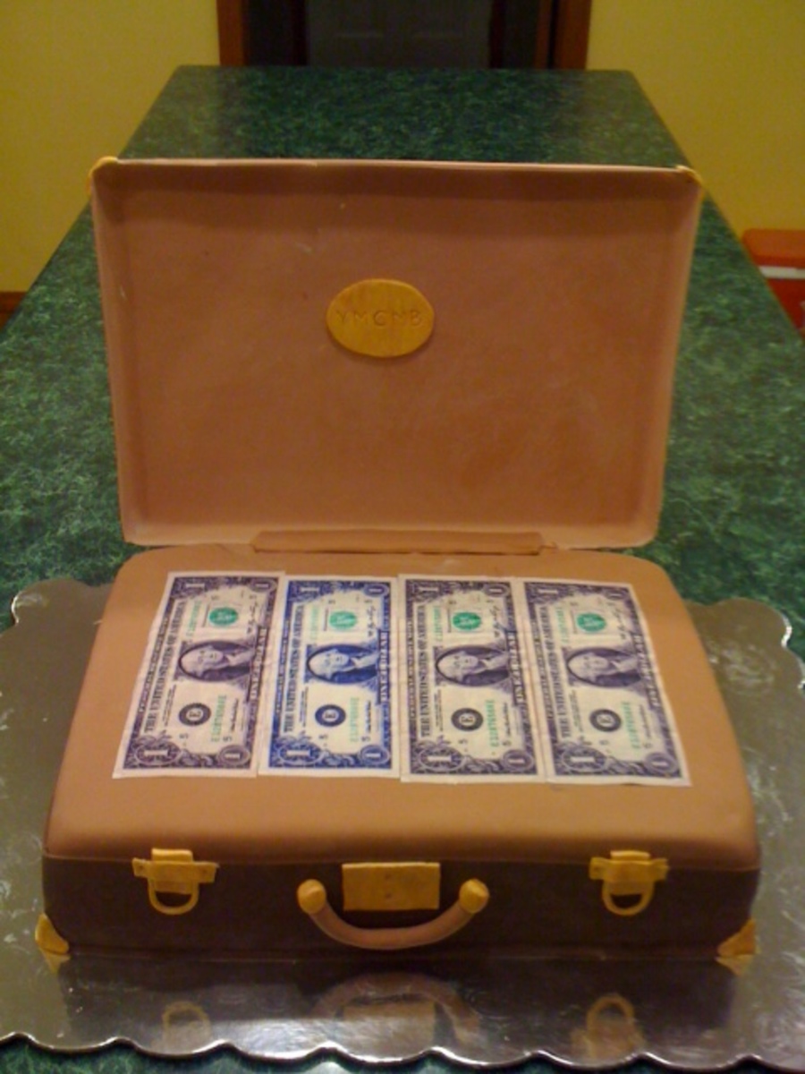 Briefcase Birthday Cake - CakeCentral.com