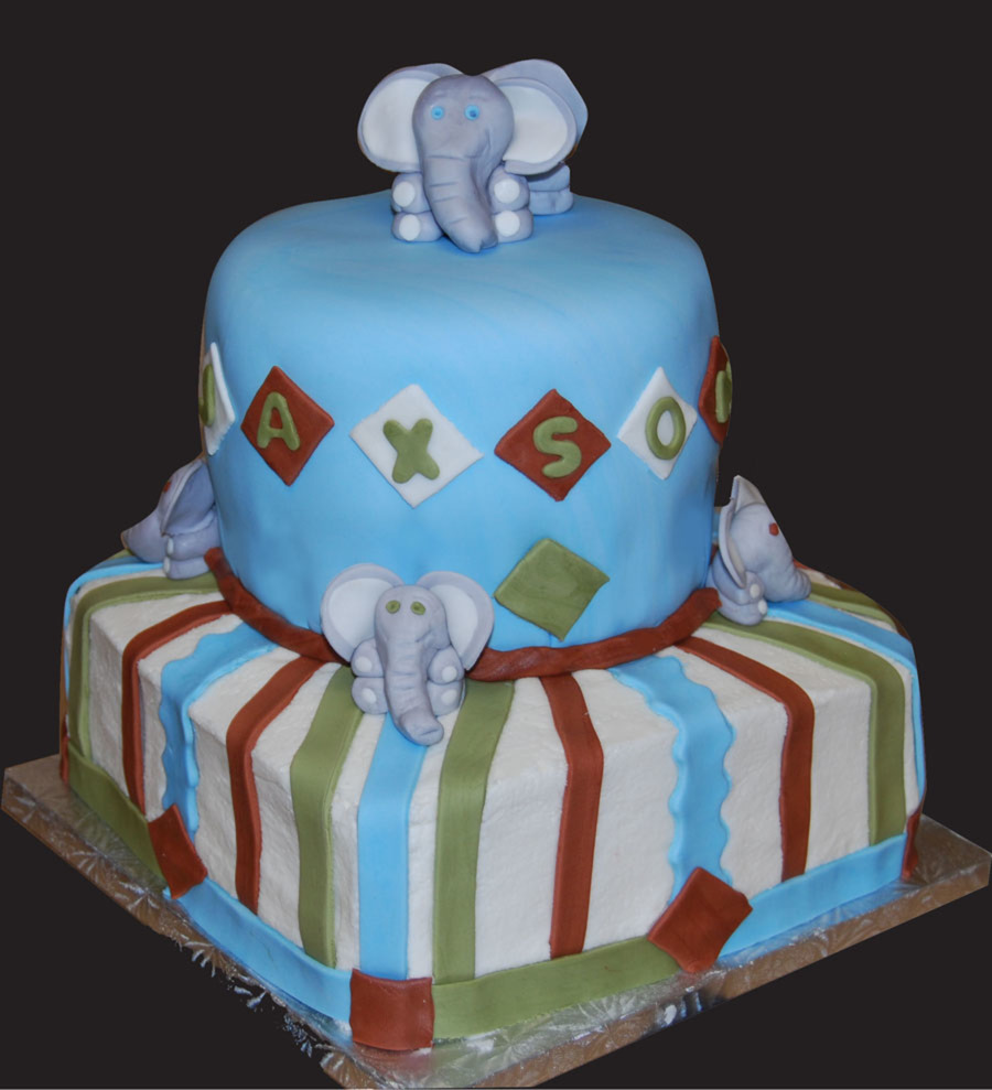Elephant Cake - CakeCentral.com