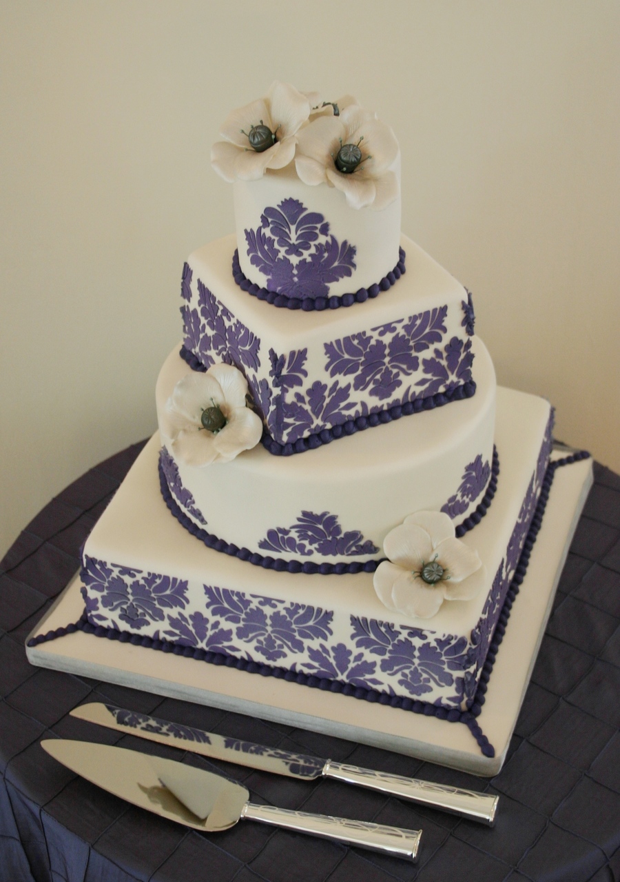 Damask - CakeCentral.com