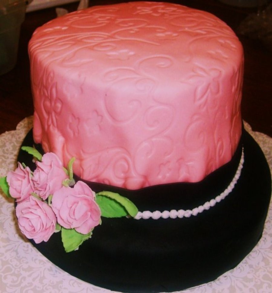 Ladies Top Hat Cake - CakeCentral.com