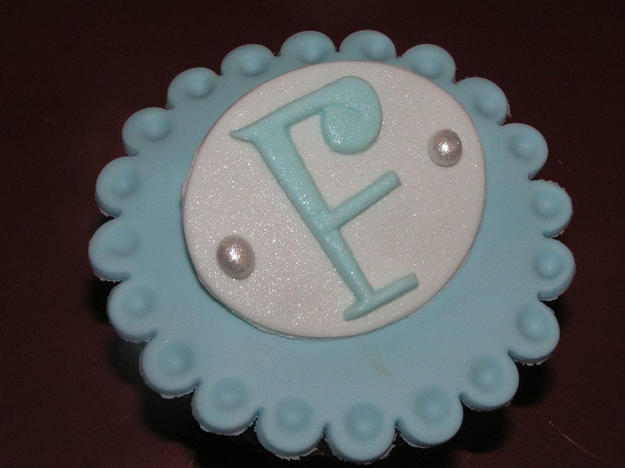 Baby Shower Monogram - CakeCentral.com