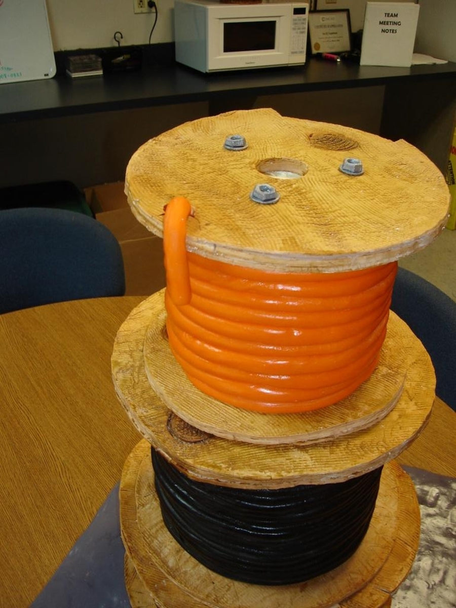 Cable Reel Cake - CakeCentral.com
