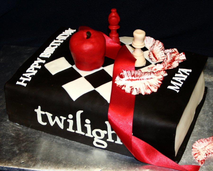 Twilight - CakeCentral.com