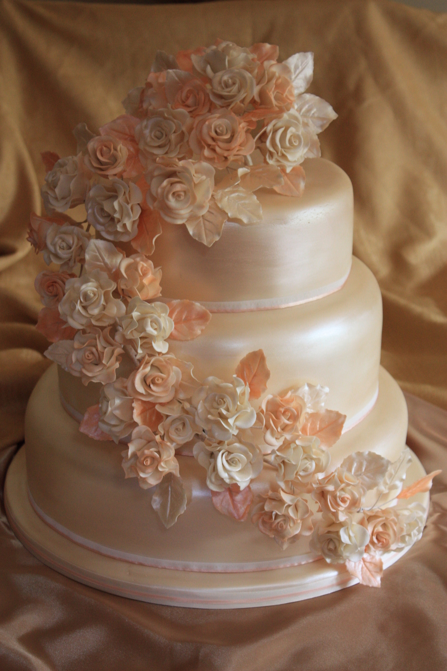 Antique Theme With Roses - CakeCentral.com