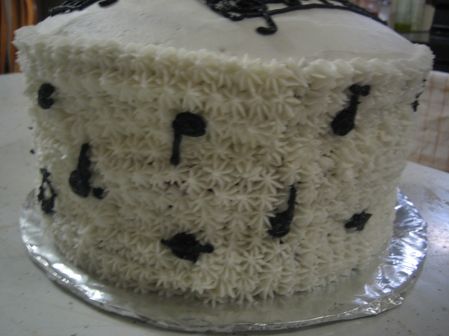 Music Birthday Cake - CakeCentral.com