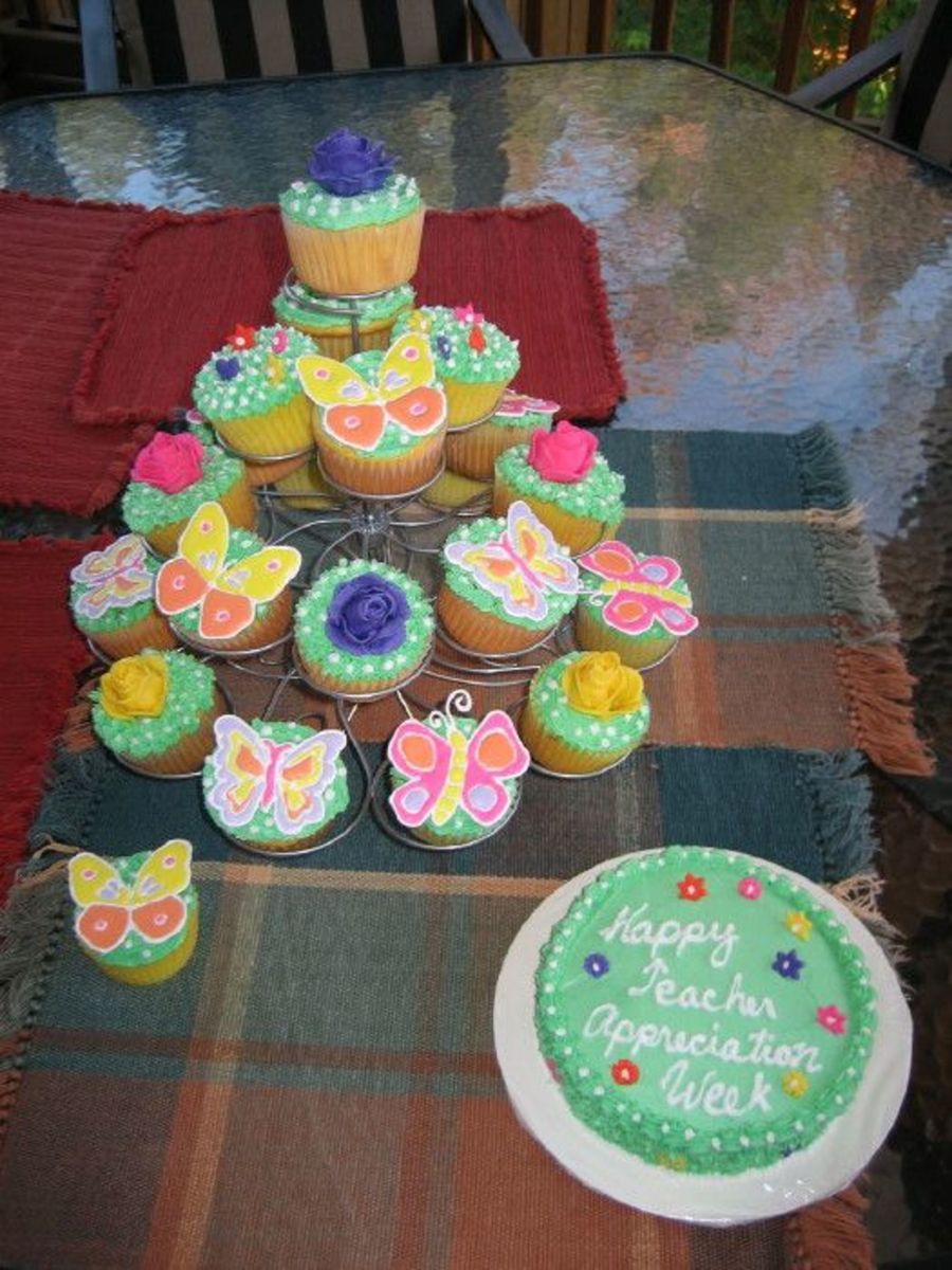 Teacher Appreciation Cupcakes - CakeCentral.com