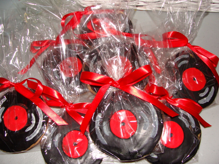 Record Cookies - CakeCentral.com