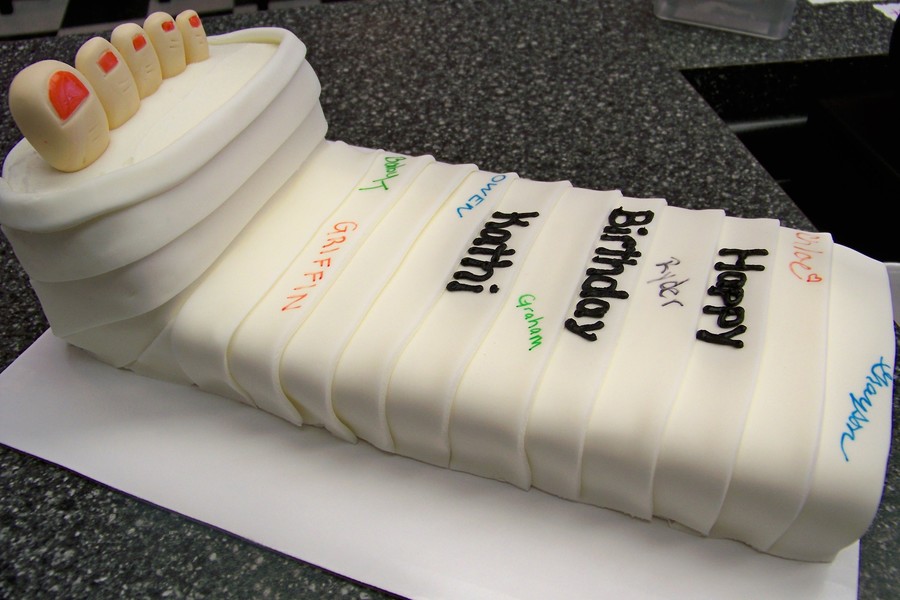 Broken Leg Birthday Cake - CakeCentral.com
